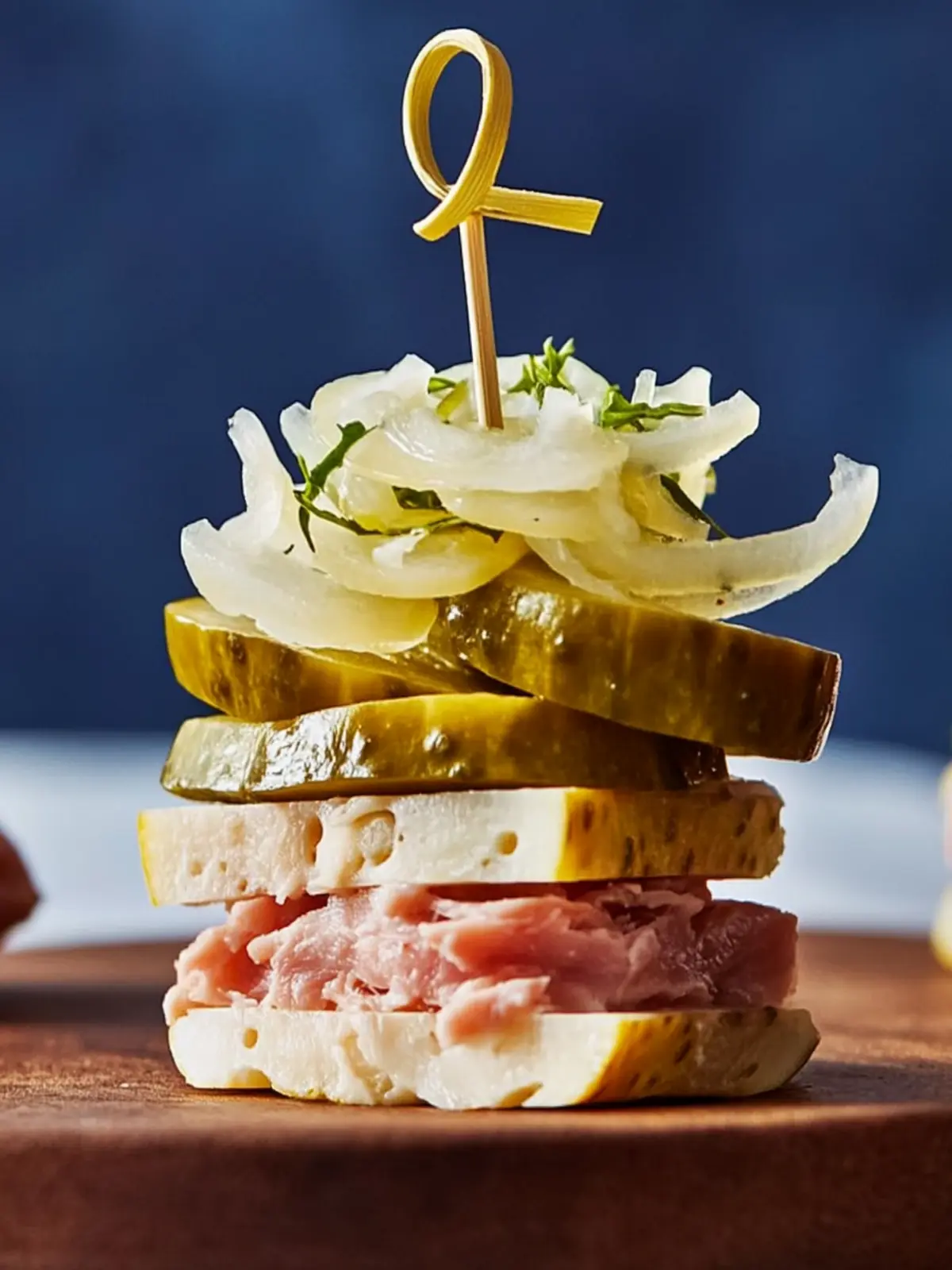 Easy Reuben Pickle Bites: A Delicious Appetizer