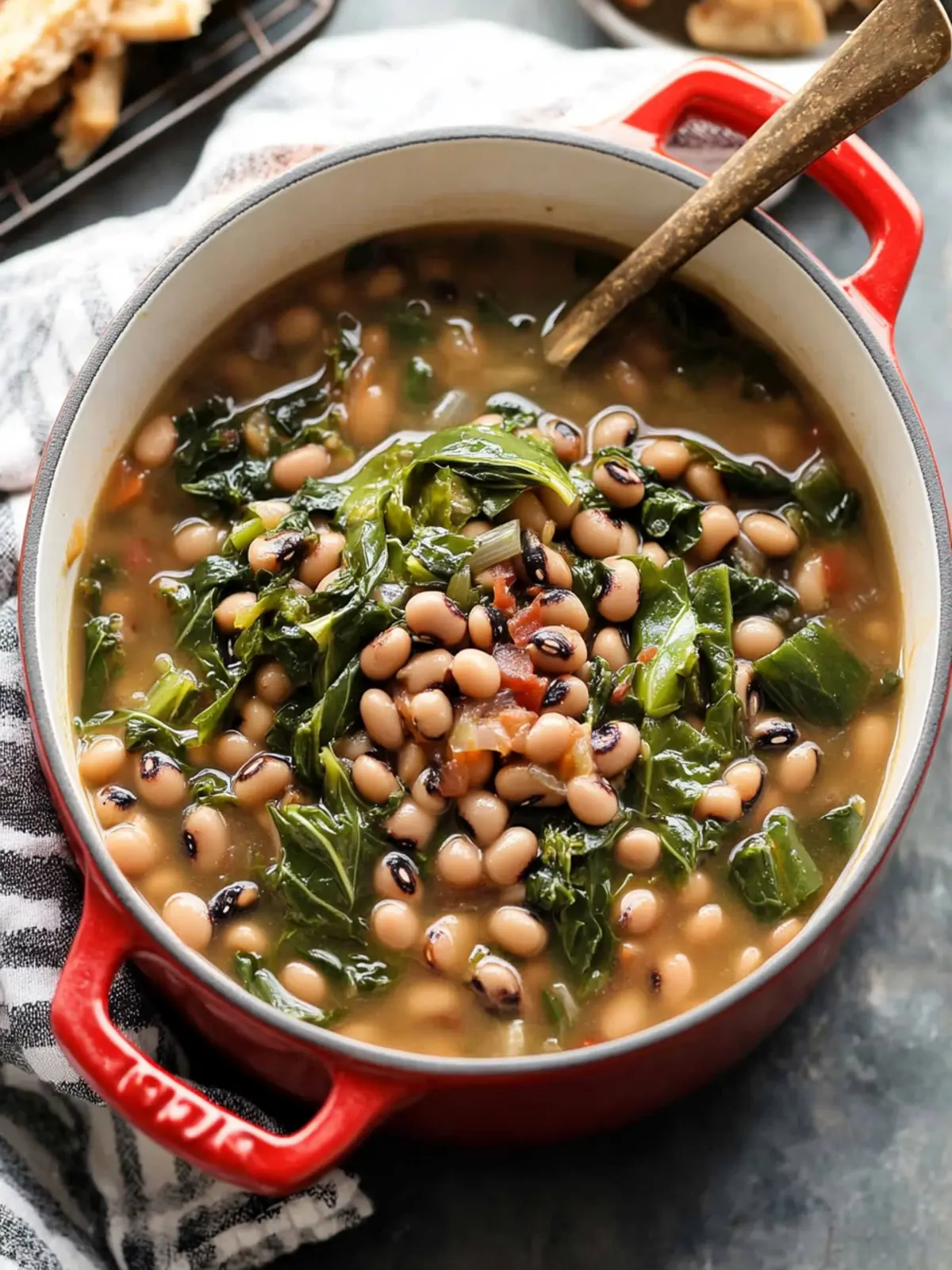 Ultimate Slow Simmered Black Eyed Peas: Delicious Comfort Soup